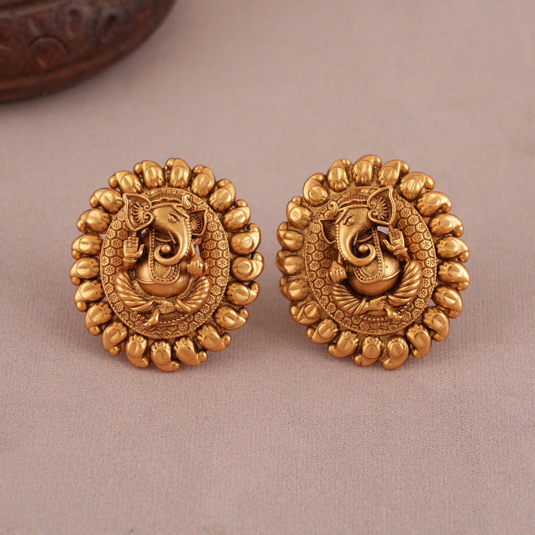 Gold earrings traditional designs store