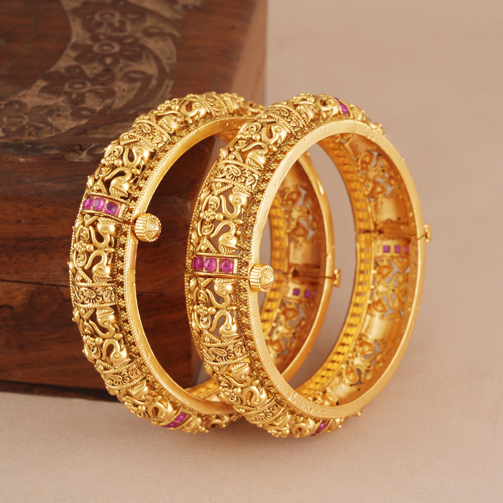 Stunning antique gold traditional bangle set I COD Available ...