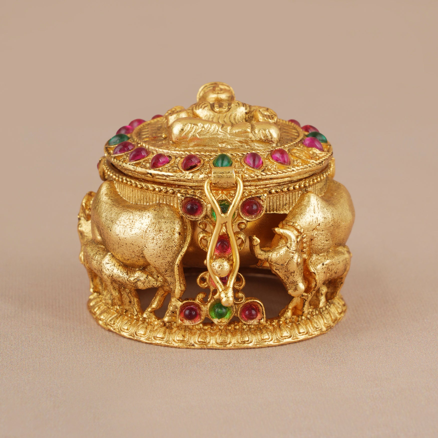 Beautiful antique gold stone maa lakshmi sindoor box I Temple jewelry ...