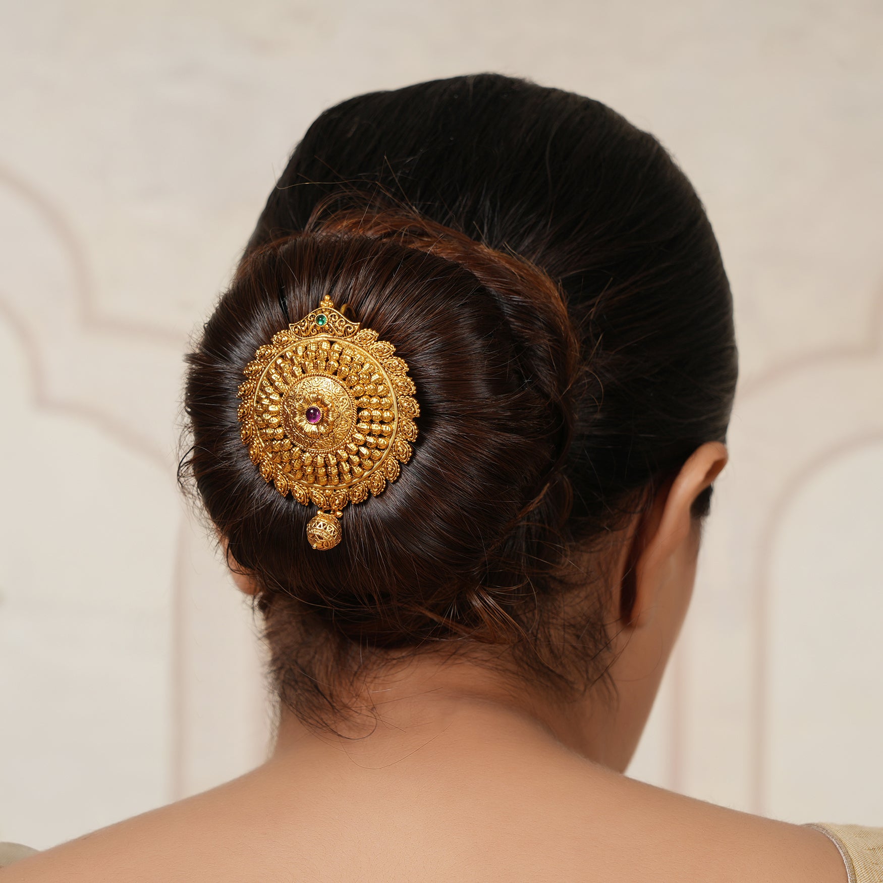 Stunning gold plated round phool choti - smarsjewelrys